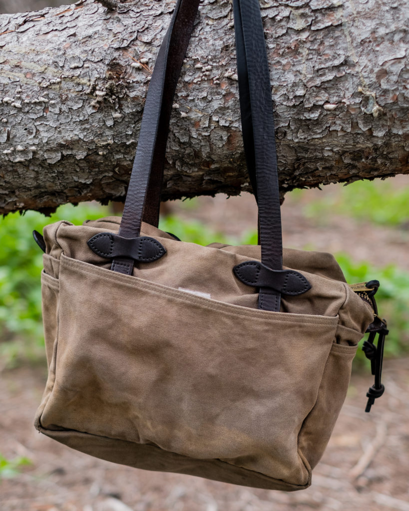 Filson Otter Green Zippered Tote Bag 261 After Cleaning – Aun Tay